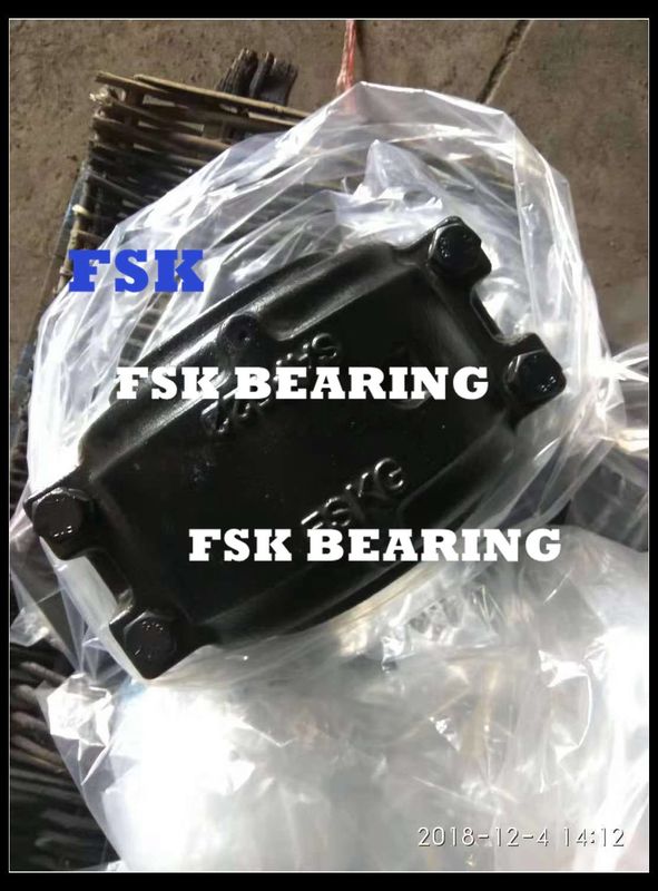 Empat Baut SAF 522 SAF 523 Plummer Block Housing Berpisah Pillow Block Cast Iron / Cast Steel